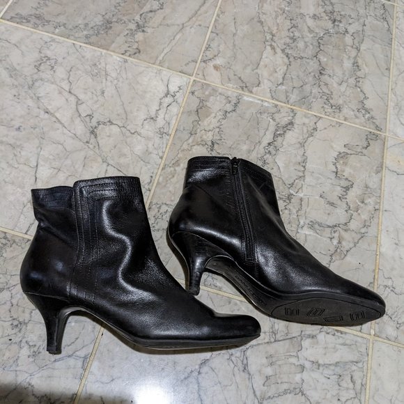 Bandolino | Shoes | Bandolino Black Leather Ankle Booties Size 8m ...